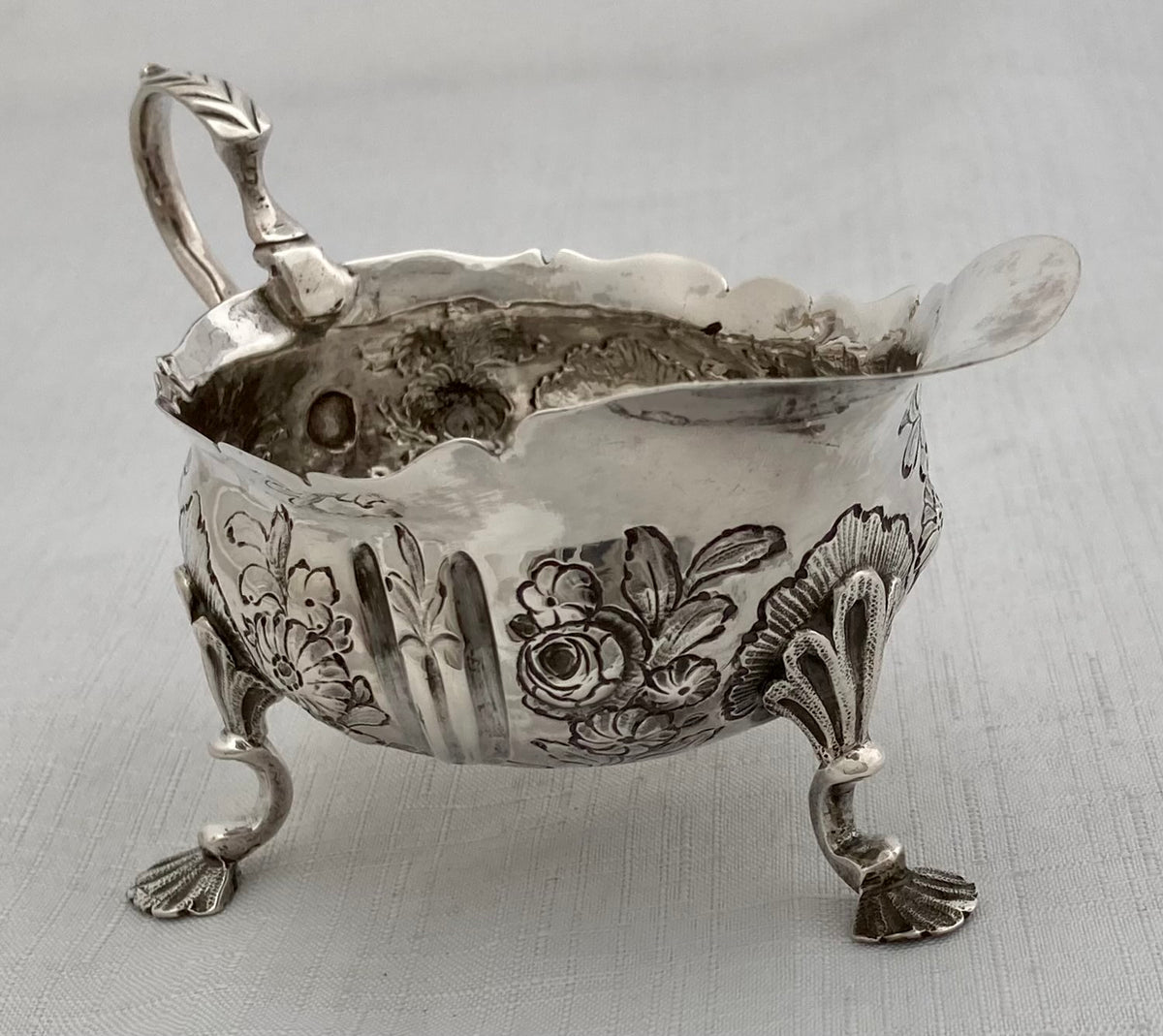 Georgian, George II, Silver Sauce Boat. London 1752 Samuel Meriton I ...
